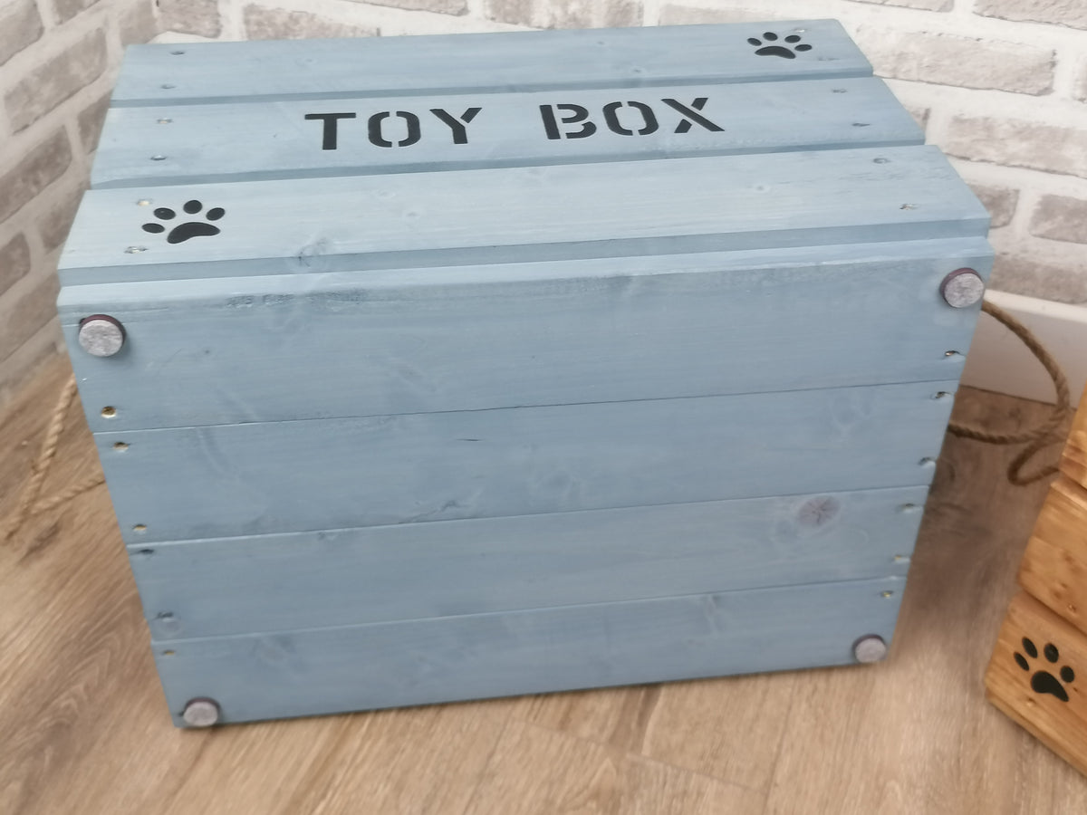 Large Personalised Wooden Dog/ Cat Toy Box In Grey Wood Stain – Fluffsters